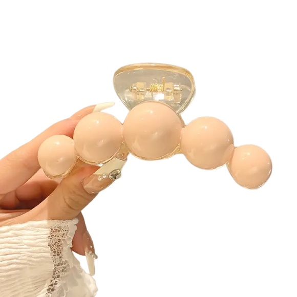Accessories | Pale Peachy Bubble Pink Hair Claw Shark Clip 4 Long ...